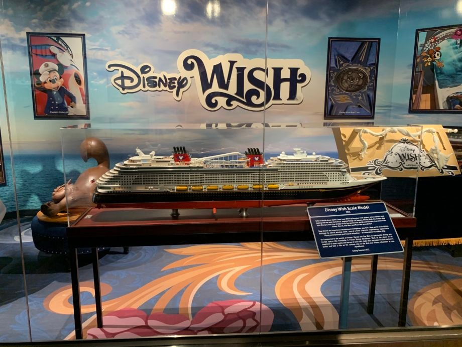 Ten Second Tip: Hurricane Ian and the Disney Wish - Disney Over 50