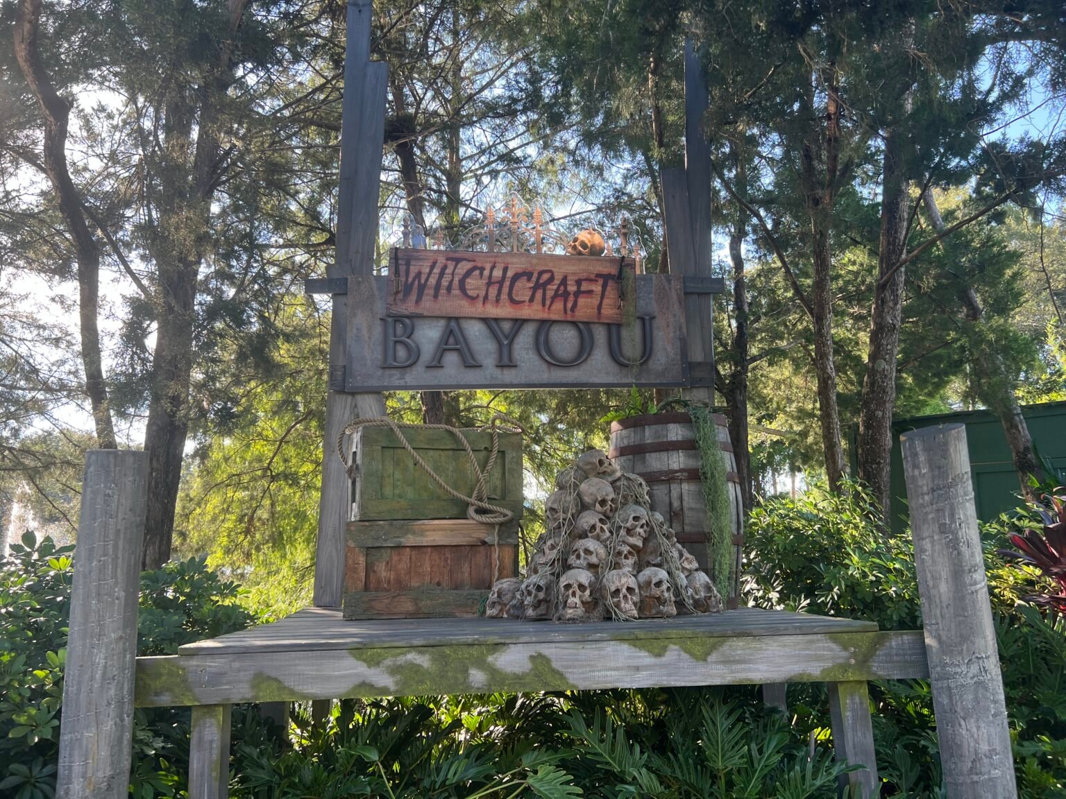 Halloween Outside of Walt Disney World: Howl-O-Scream - Disney Over 50