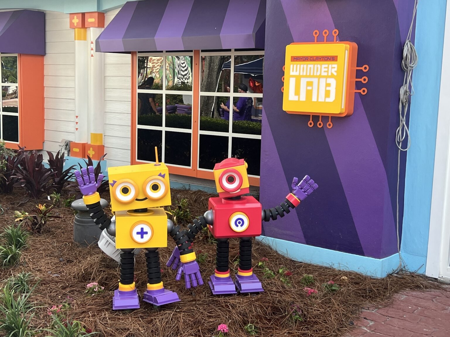Mayor Clayton’s WonderLab Is Open at Give Kids the World - Disney Over 50