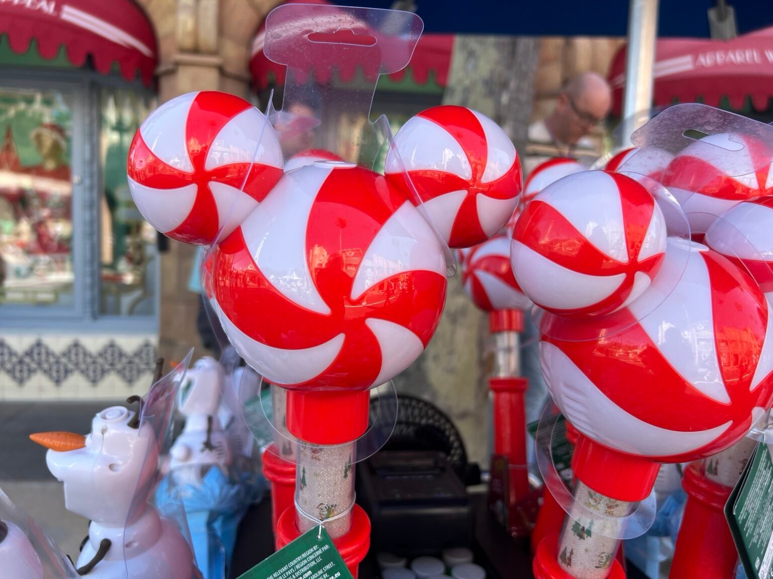 Ten Second Tip: Bubble Wands and TSA - Disney Over 50